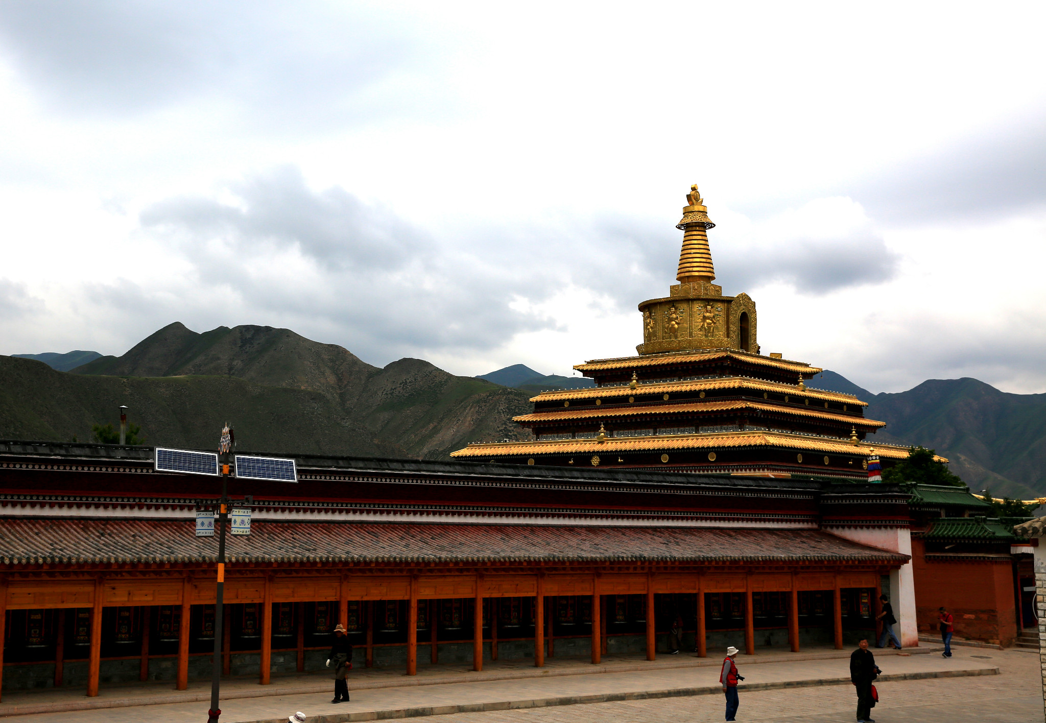 GanSu XiaHe Labrang Monastery - China ChengDu Tours, Chengdu Panda ...